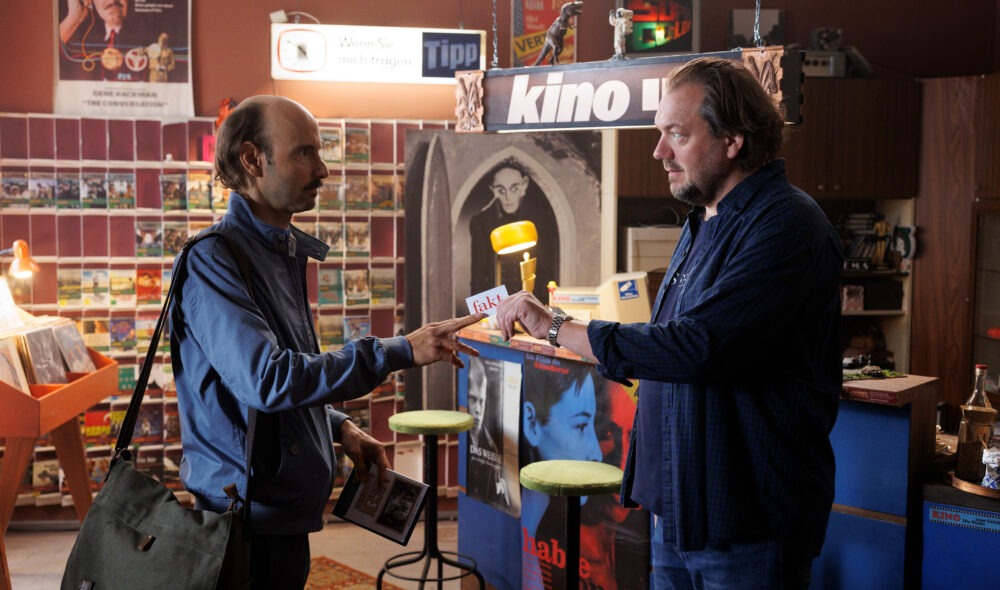 Der Held vom Bahnhof Friedrichstraße | offizielle Webseite zum Kinofilm ...